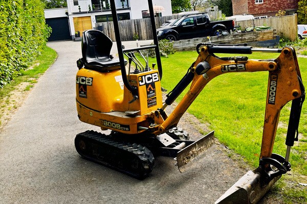Our Services - Small Tools, Dumpers and Mini Diggers Hire - 24/7 delivery