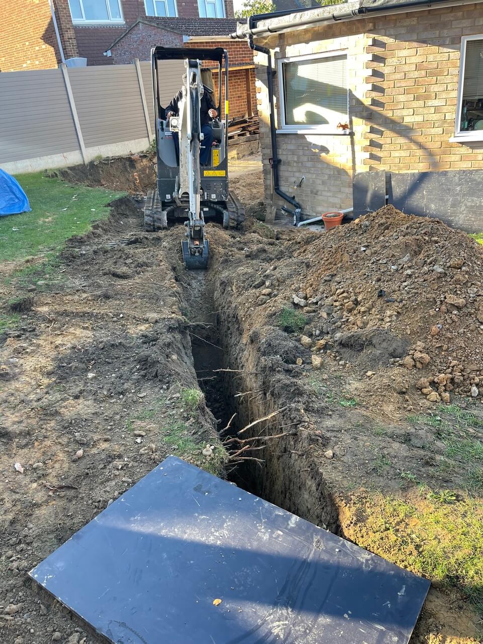 Expert Plant Hire Service in New barn - Mini Diggers and Dumpers